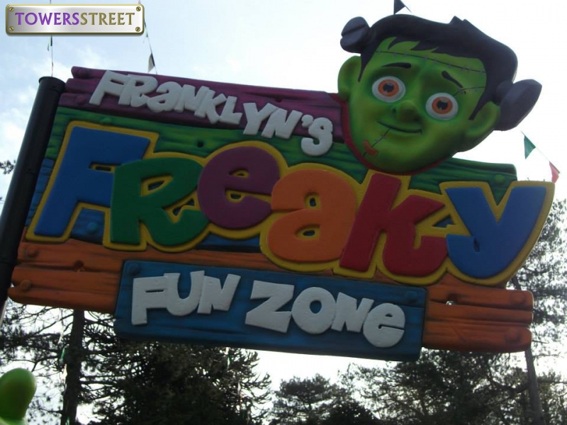 Franklyn's Freaky Fun Zone - Scarefest - Your premier Alton Towers guide