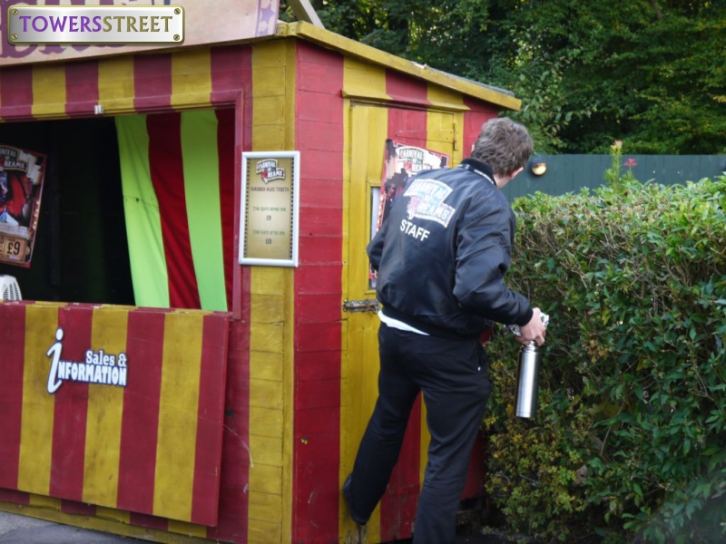 Carnival of Screams - Scarefest Archive - Your premier Alton Towers guide