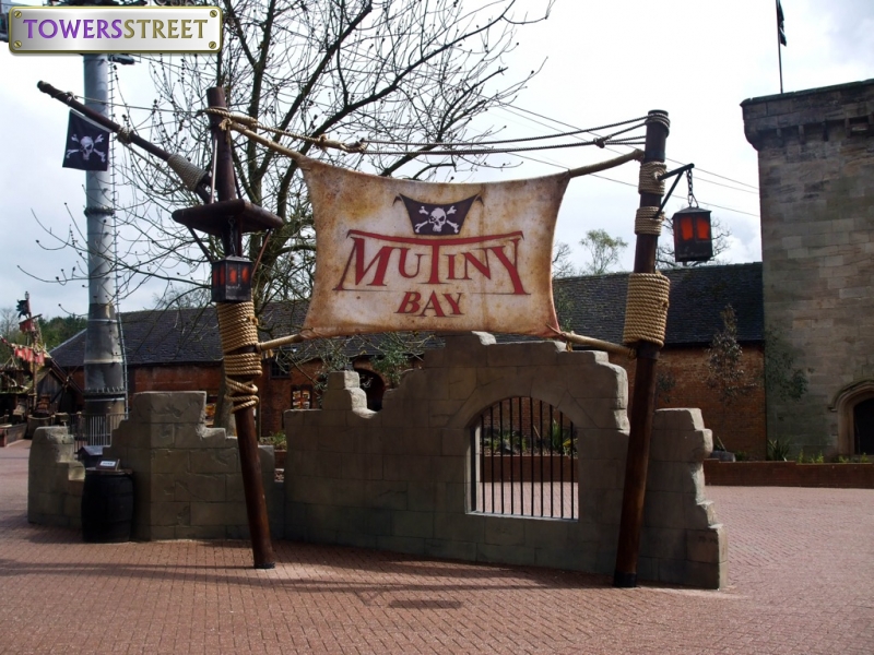 Mutiny Bay - Your premier Alton Towers guide